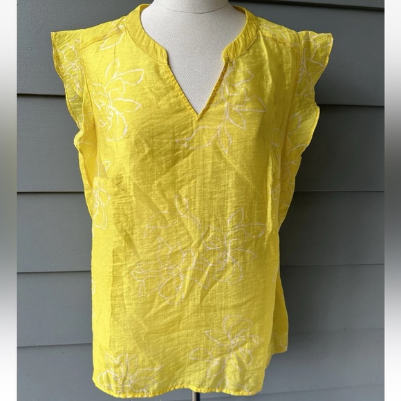 CAbi | Tops | Cabi Savanna Yellow White Floral Blouse Sz M | Poshmark